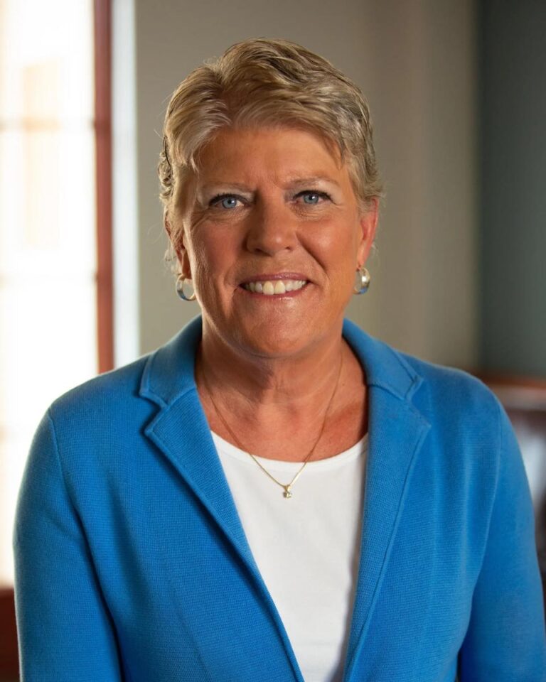 Brownley Leads Over 50 Colleagues in Introducing National Firearm ...